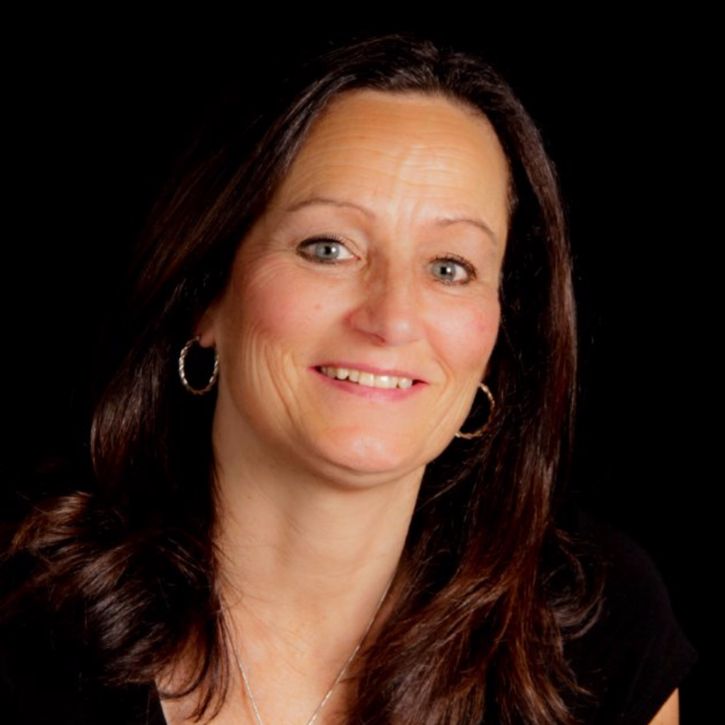 Home [sheilam.johnlscott.com]